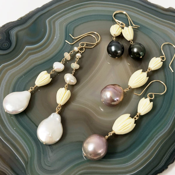 Pikake dangle earrings - tahitian pearls (E564) – Maimoda Jewelry